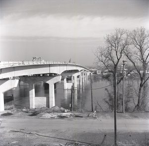 Main Street Bridge Construction - Encyclopedia of Arkansas