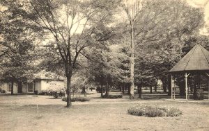 Searcy Park and Library - Encyclopedia of Arkansas