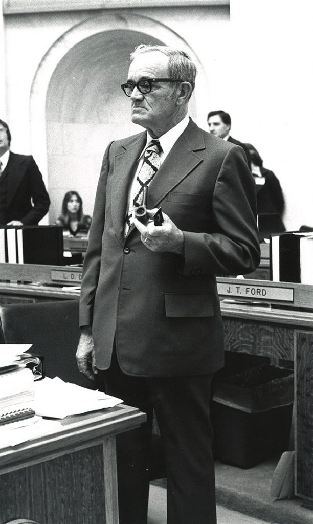 Hendrix, Olen - Encyclopedia of Arkansas