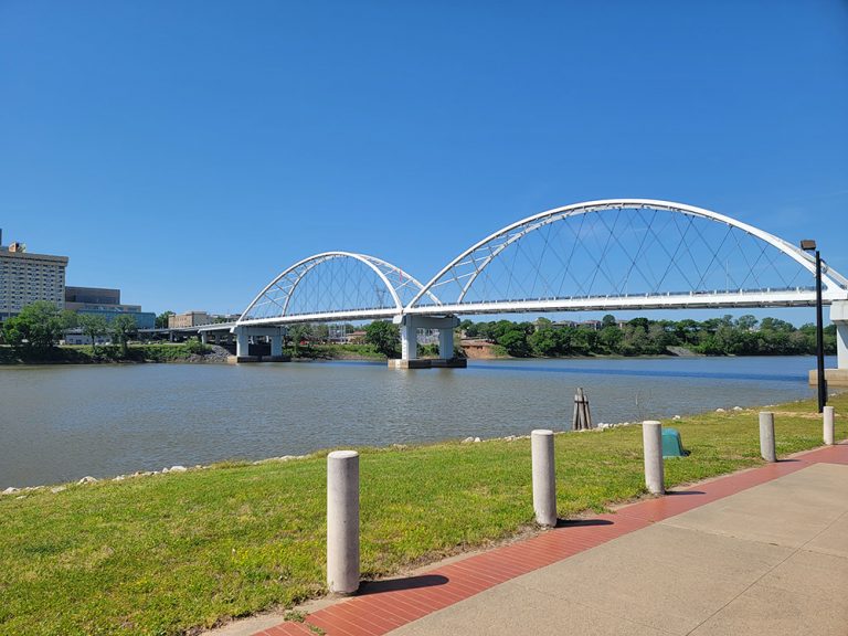 Broadway Bridge - Encyclopedia of Arkansas