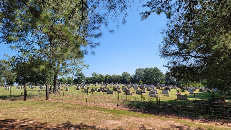 Newark Cemetery - Encyclopedia of Arkansas